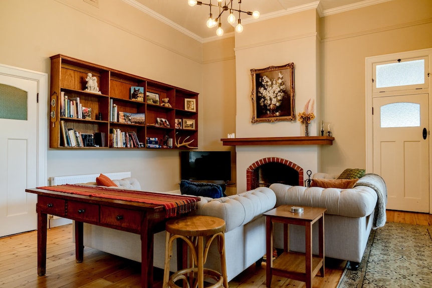 Restored Luxury Historic Glenroy Homestead - Mansfield