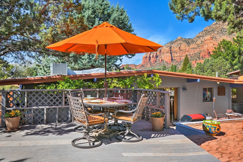 Peaceful Sedona Getaway W/ Patio, Grill & Views! - Sedona, AZ