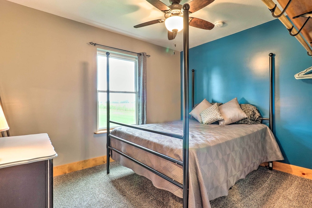 Cozy Haven Of Rest Home W/ Amish Country Views! - Middlebury, IN