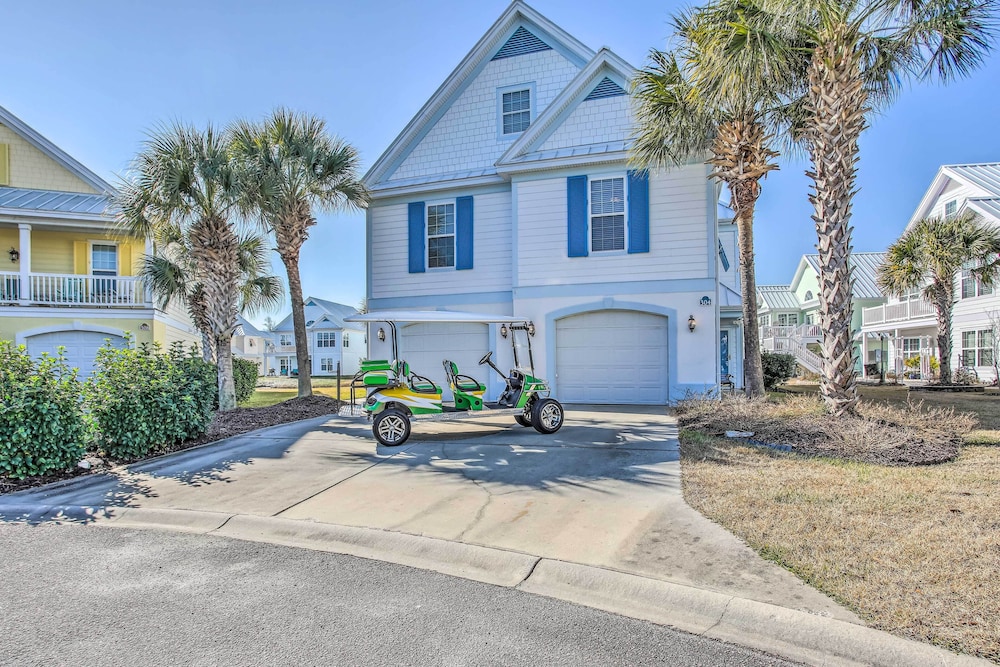 Home W/ Deck: 1 Mi To Surfside Beach Access! - Garden City, SC