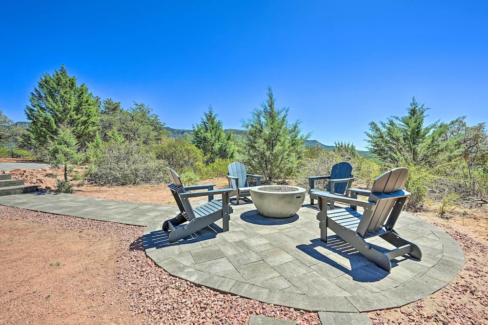Mtn Views & Gas Fire Pit: Luxe Pine Escape! - Pine, AZ