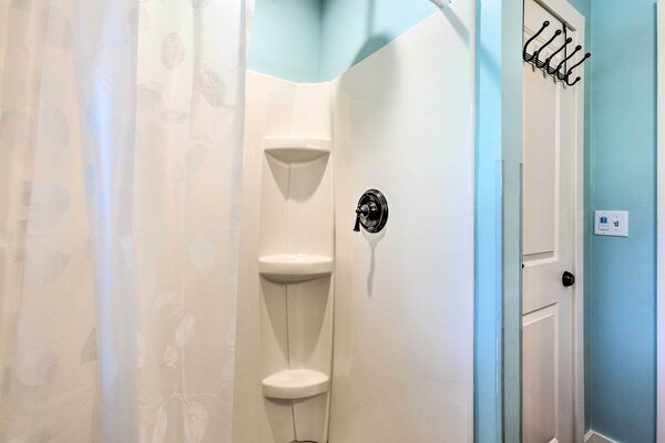 Breezy Silver Lake Getaway: Fishing Dock, Grill! - Double JJ Resort, Rothbury