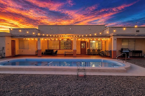 Private Desert Escape 5 Min To Casino, Lake, River - Laughlin River Lodge