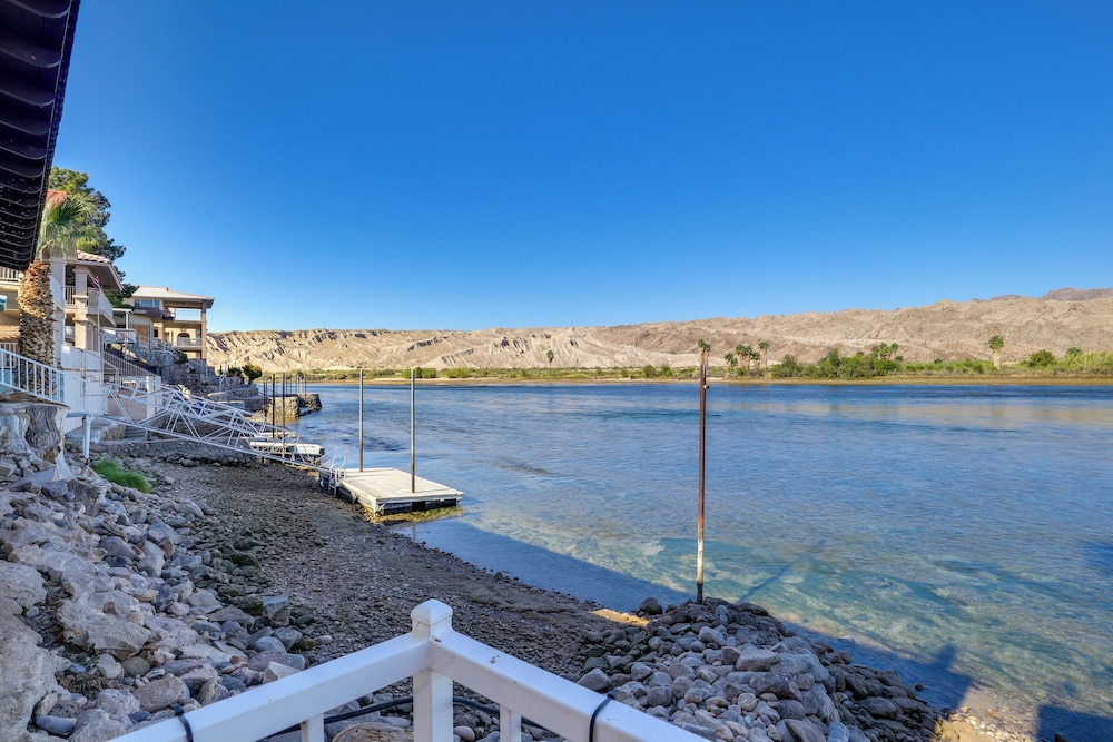 Riverfront Bullhead City House W/ Balcony! - Laughlin, NV
