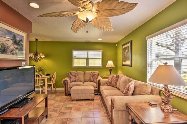 Sunny Cocoa Beach Escape W/ Bikes, Walk To Beach - Cocoa Beach, FL