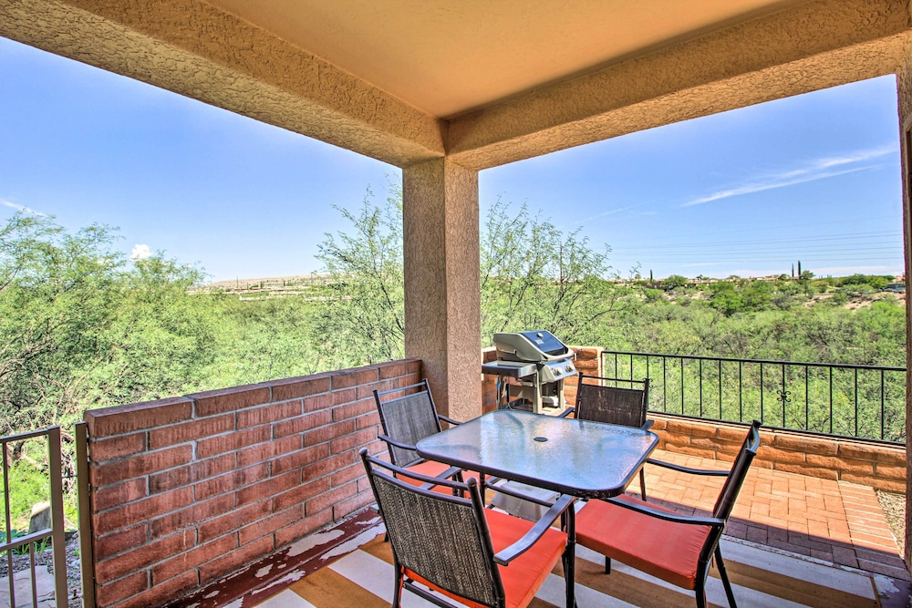 Relaxing Green Valley Townhome ~ 30 Mi To Tucson! - Green Valley, AZ