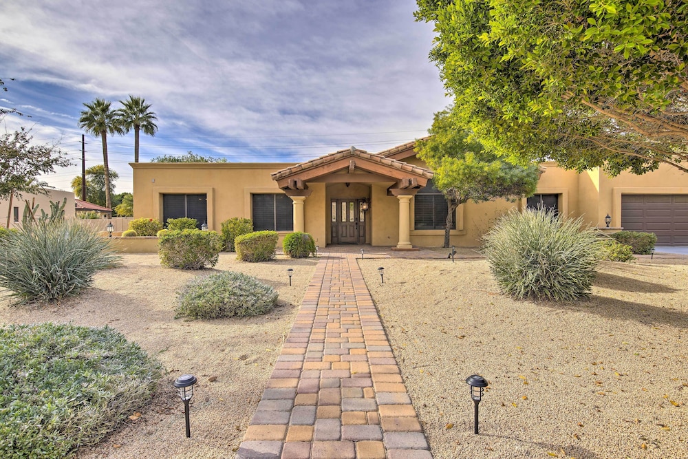 11 Mi To Phoenix: Tempe Escape W/ Patio & Bar! - Tempe, AZ