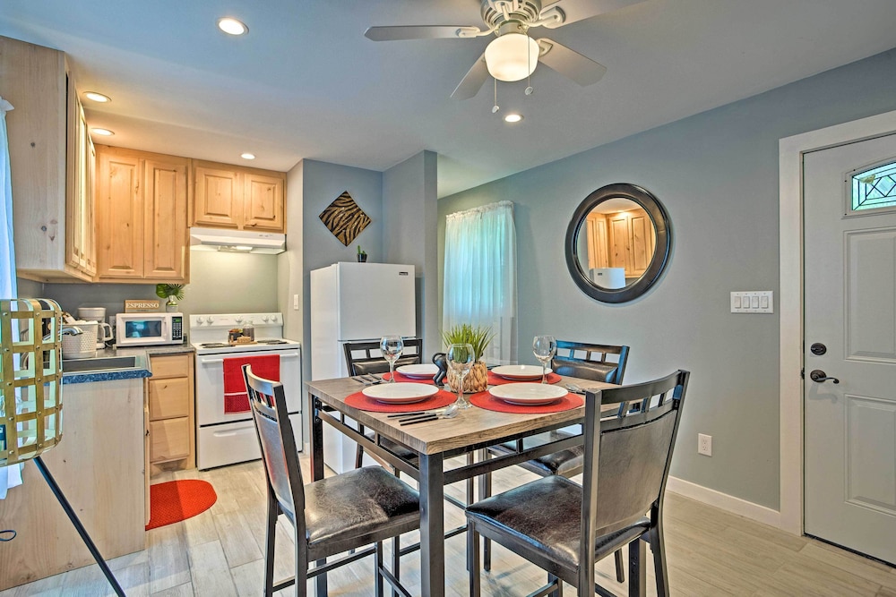 Couples Retreat In Canton W/ Patio, Trail & Yard! - Canton, TX