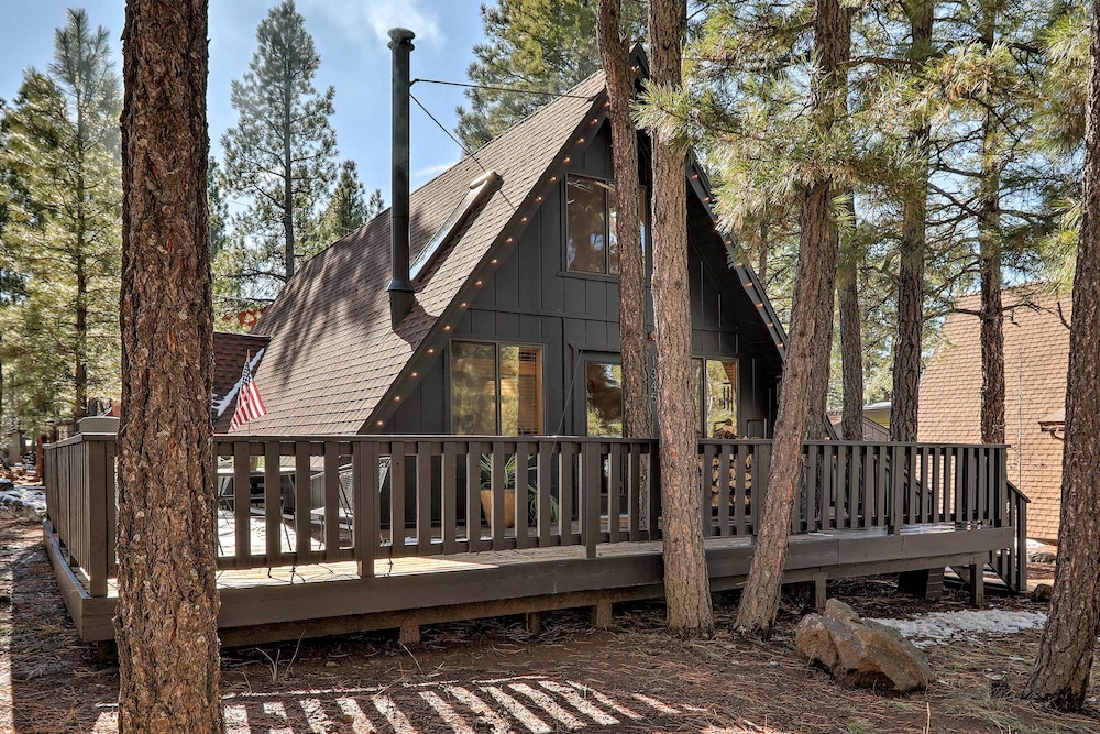 Deck & Forest Views: Munds Park A-frame Cabin - Munds Park, AZ