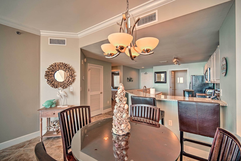 Waterfront Gulf Shores Escape W/ Resort Amenities! - Alabama