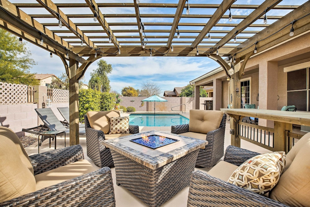 Family Home W/ Pool, Bbq & Fire Pit In Goodyear - Glendale, AZ