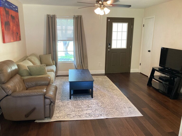 8 Minutes To World Equestrian Center! Pet-friendly Home That Sleeps 8. - 오캘라