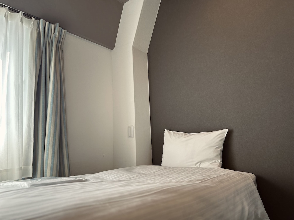 Hotelvrosaka - Umeda