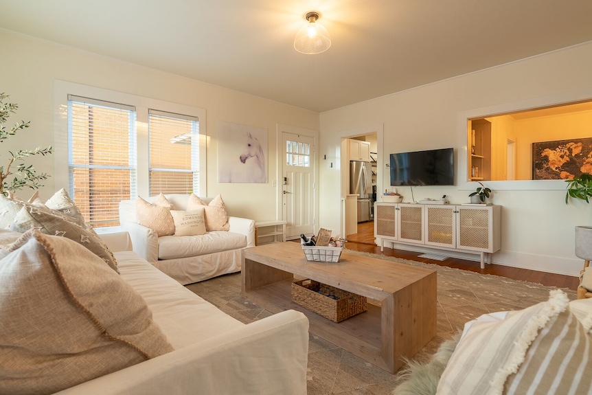 New Best Location In Downtown Edmonds - エドモンズ, WA