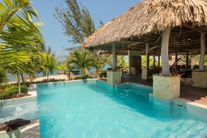 Vila | 5 quartos, acesso à internet de alta velocidade