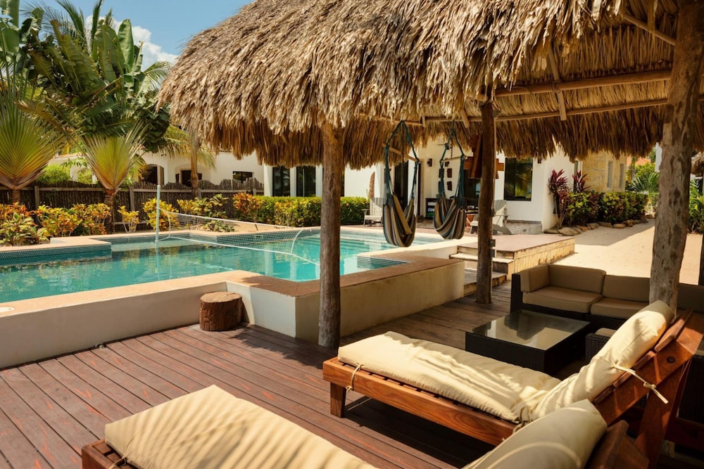 Villa Jammin Gecko In Belize City - Placencia