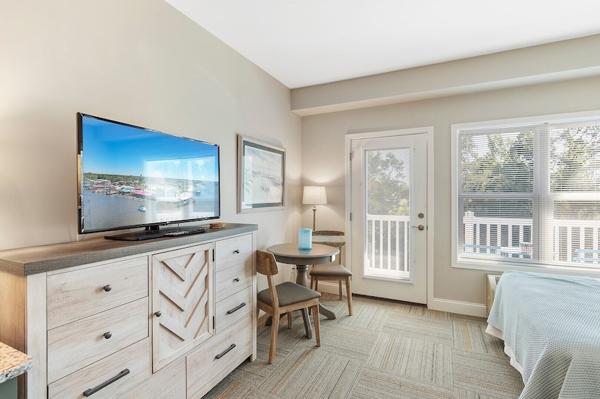 1br/1ba Hotel Room - Pool, Elevator, Sleeps 4 - 紹斯波特