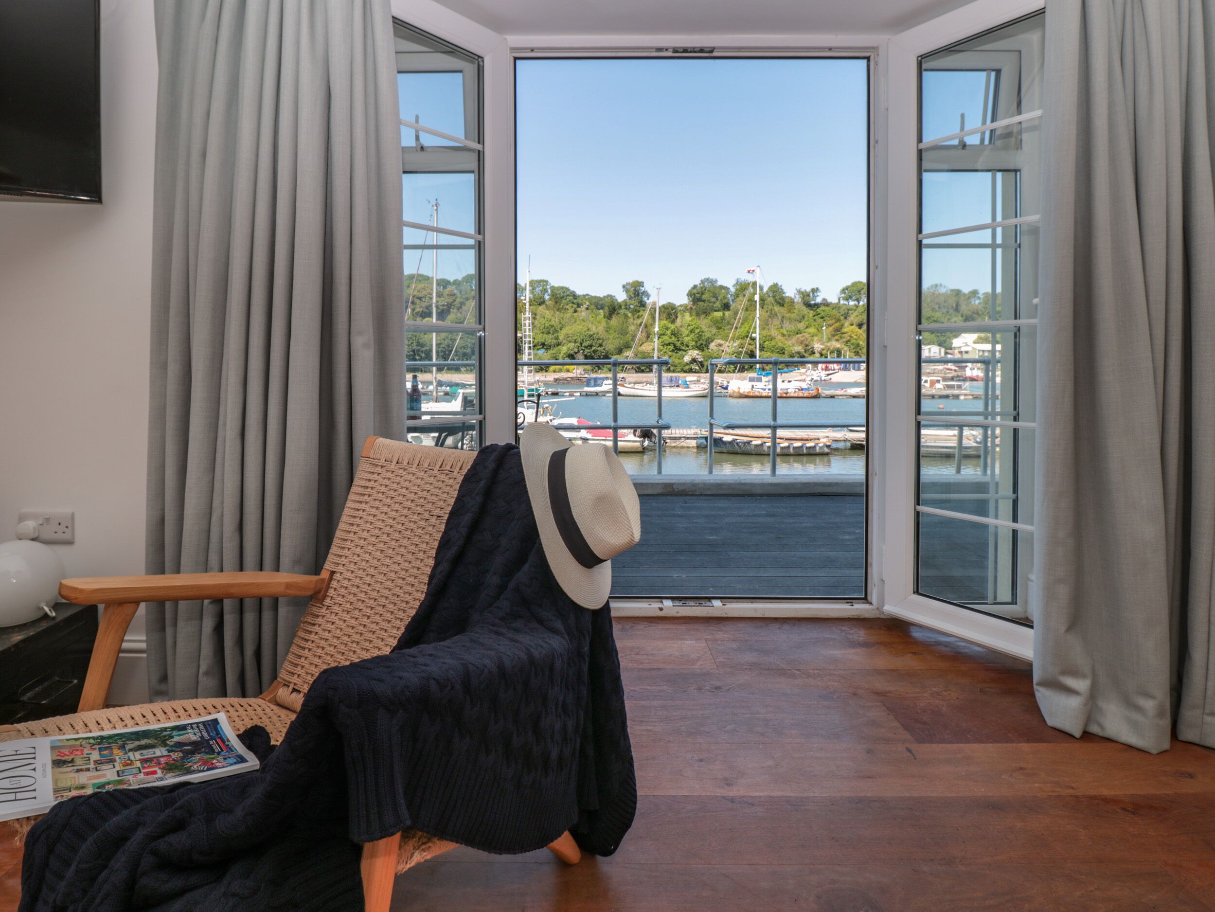 Shipwrights, Romantic, With A Garden In Galmpton, Torbay - Dartmouth