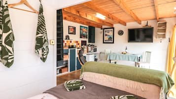 1 quarto, individualmente decorados, individualmente mobiliados