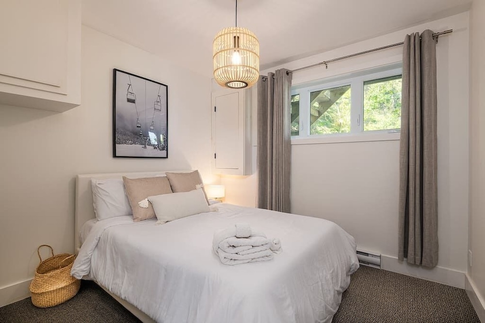Hôtel à la maison - Le Harbour, spa et fleuve - Saint Irenee | Vrbo