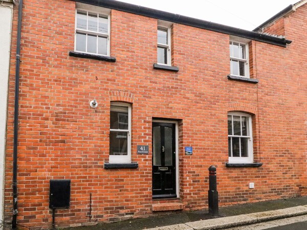 Pixie Cottage - Weymouth, UK