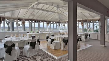 Espaço interior para casamentos