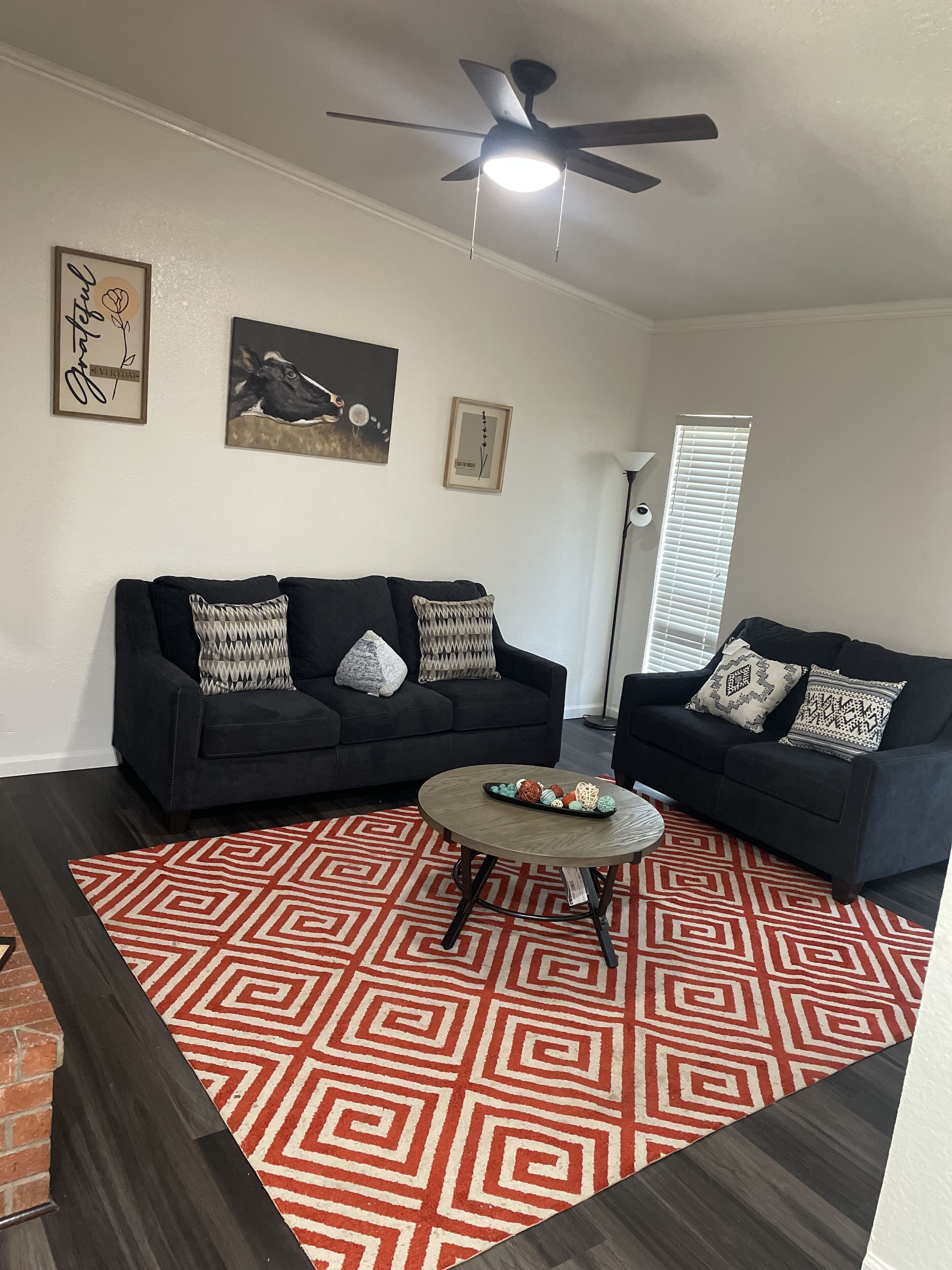 Beautiful Renovated Home Within 3miles Of Ou. Easy Access To I-35. - Norman, OK