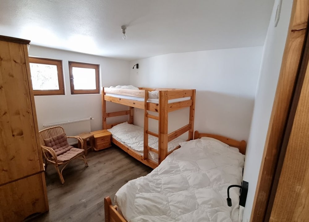Großes Chalet Für 11, 4 Zimmer, Süden, Nah Am Skifahren - Flumet