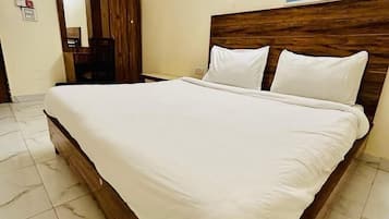 Quarto luxo | 1 quarto, Wi-Fi de cortesia