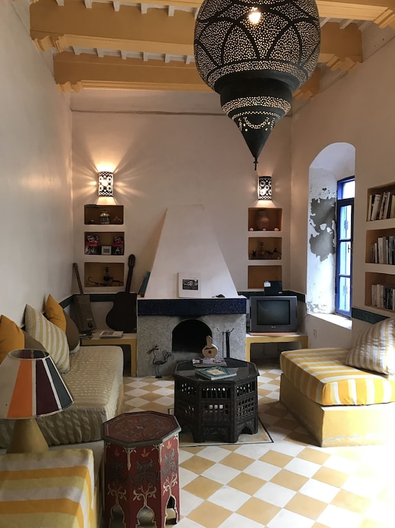 Riad Authentique Xviiième Siècle, Au Coeur De La Medina, à 5 Minutes De La Plage - Essaouira