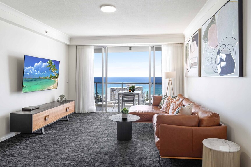 Chevron Renaissance Ocean View - Surfers Paradise