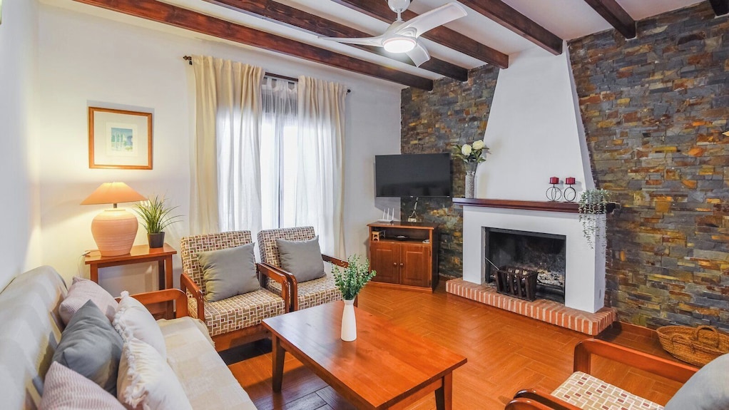 Casa Rural La Higuera De Rios Antequera - La Higuera By Ruralidays - Antequera