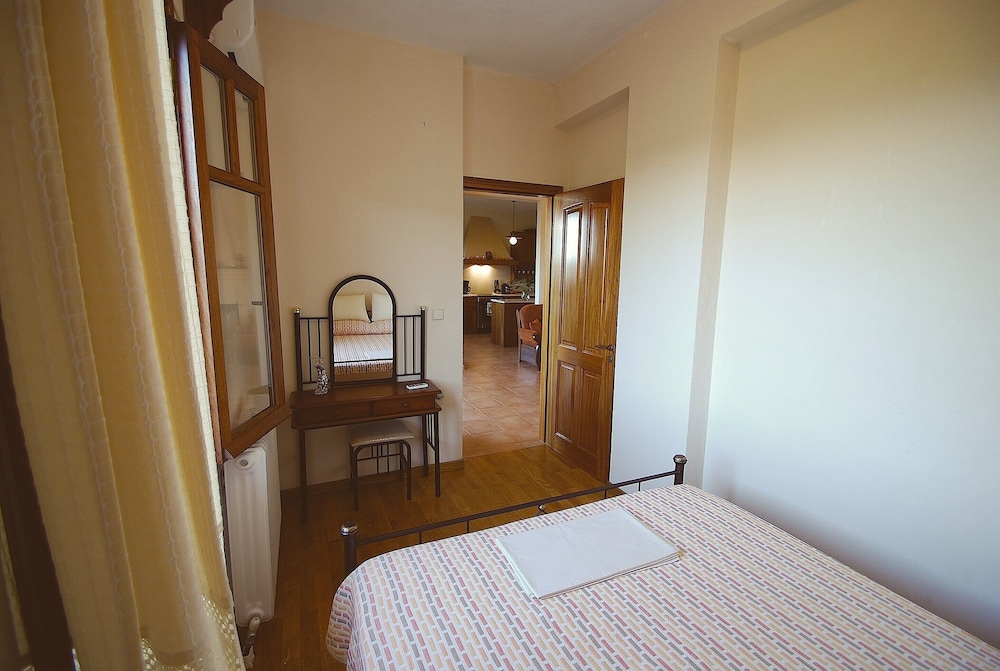 Beautiful Fully Furnished Villa Completely Private With Amazing View - Skiathos