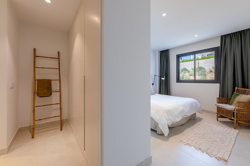 New Apartment With 2 Bedrooms And A 50m2 Terrace. - Mijas