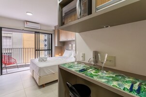 Estúdio | 1 quarto, ferros/tábuas de passar roupa, Wi-Fi de cortesia