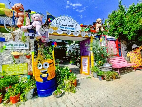 Fachada da propriedade