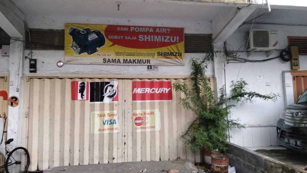 Homestay Can Parttime Job With Us Visa - Makassar