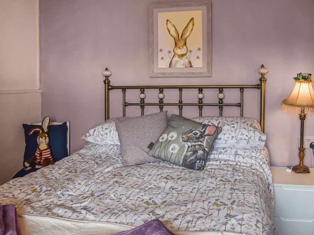 2 Bedroom Accommodation In Hailsham - East Sussex