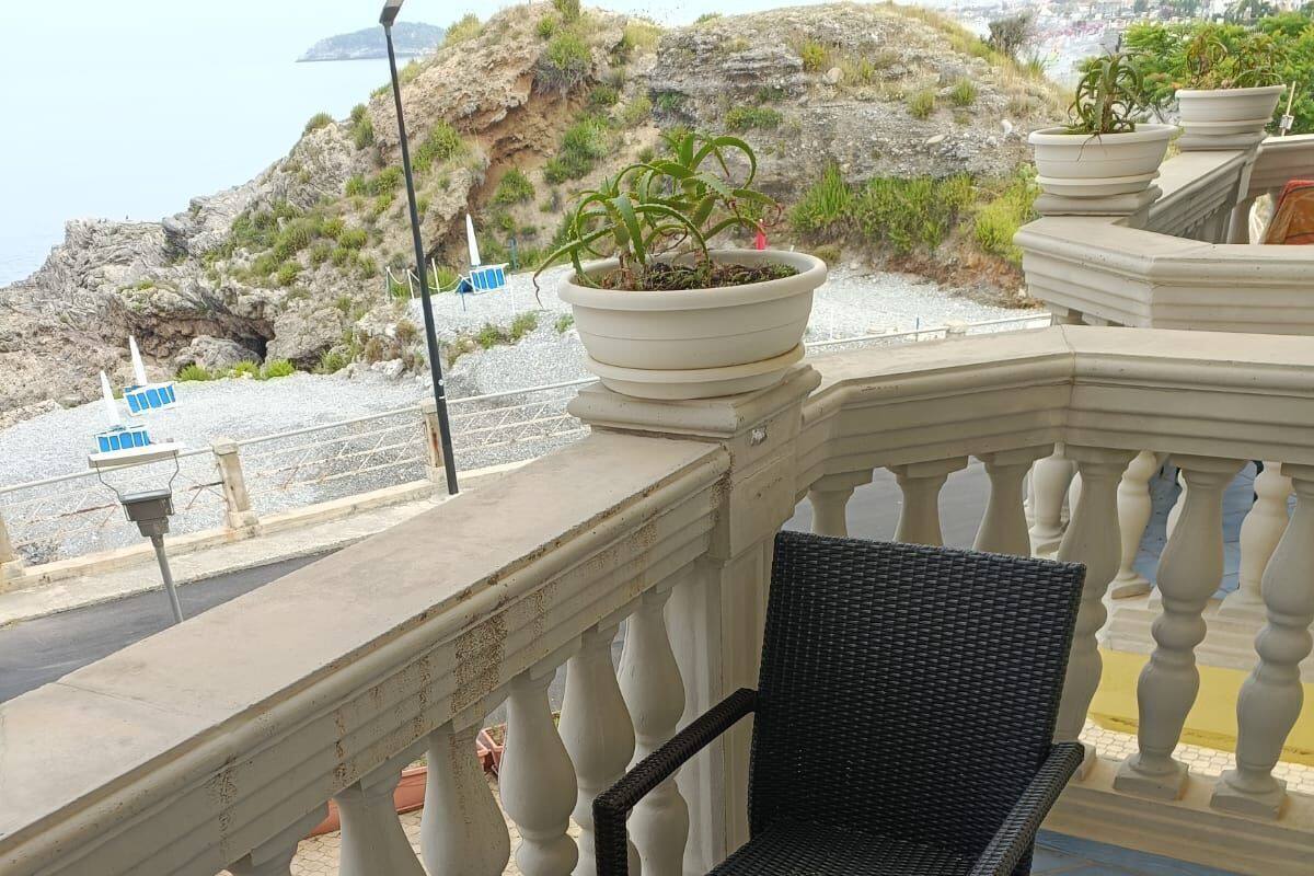 Suite Deluxe, 1 quarto | Cofre no quarto, quartos insonorizados, Wi-fi grátis 