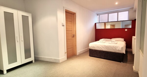 Heritage House Old Town - Swindon