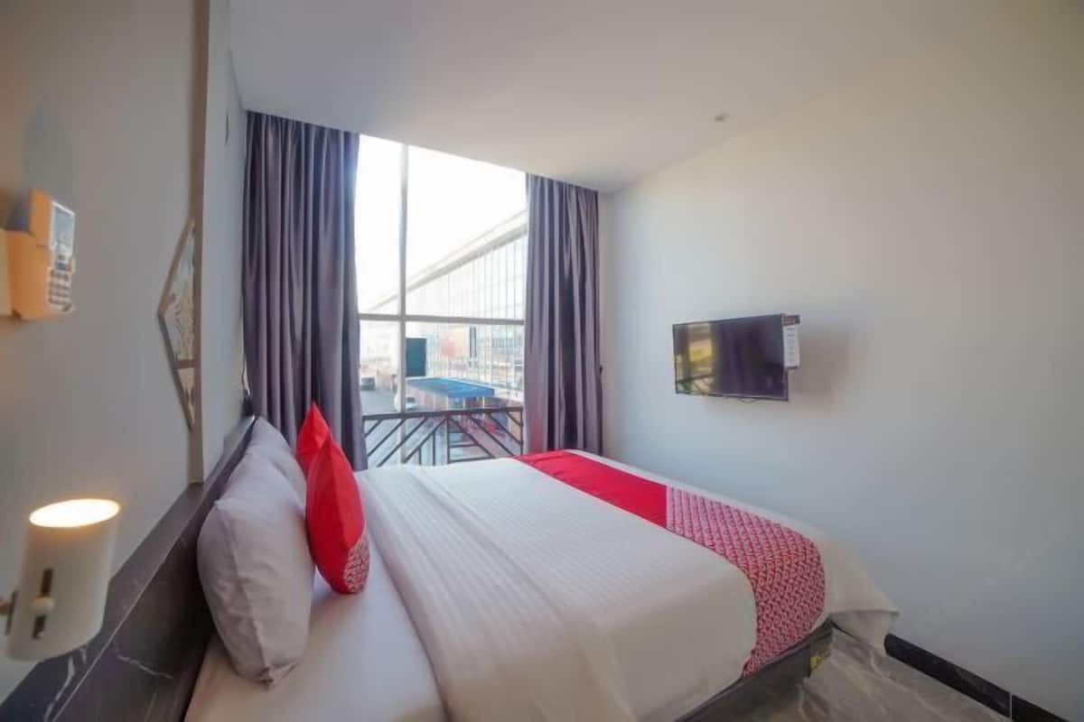 1 quarto, Wi-Fi de cortesia, roupa de cama