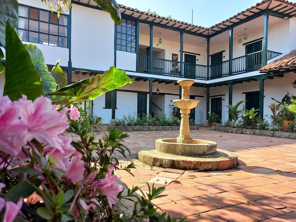 Hotel Hacienda El Novillero - Fusagasugá