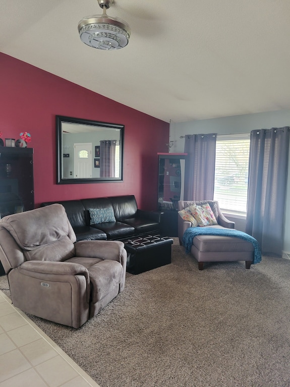 Cheerful 3 Bedroom Residential Home - Grand Rapids, MI