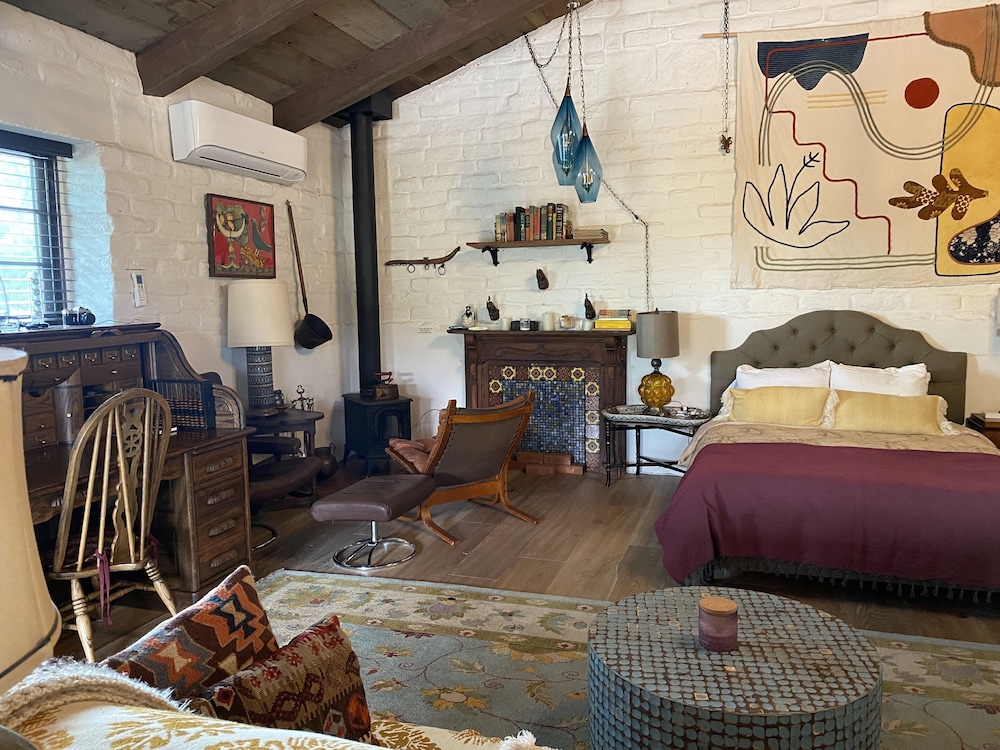Unique Adobe Sanctuary W/hot Tub Close To Hiking Trails & Wineries - Encinitas, CA