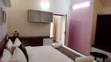 Quarto executivo | 1 quarto, individualmente mobiliados, ferros/tábuas de passar roupa