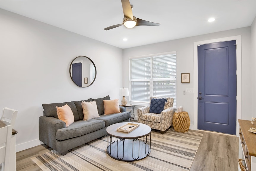 Scott St. Cottage-pet Friendly-beaches-downtown - Gulf Breeze, FL