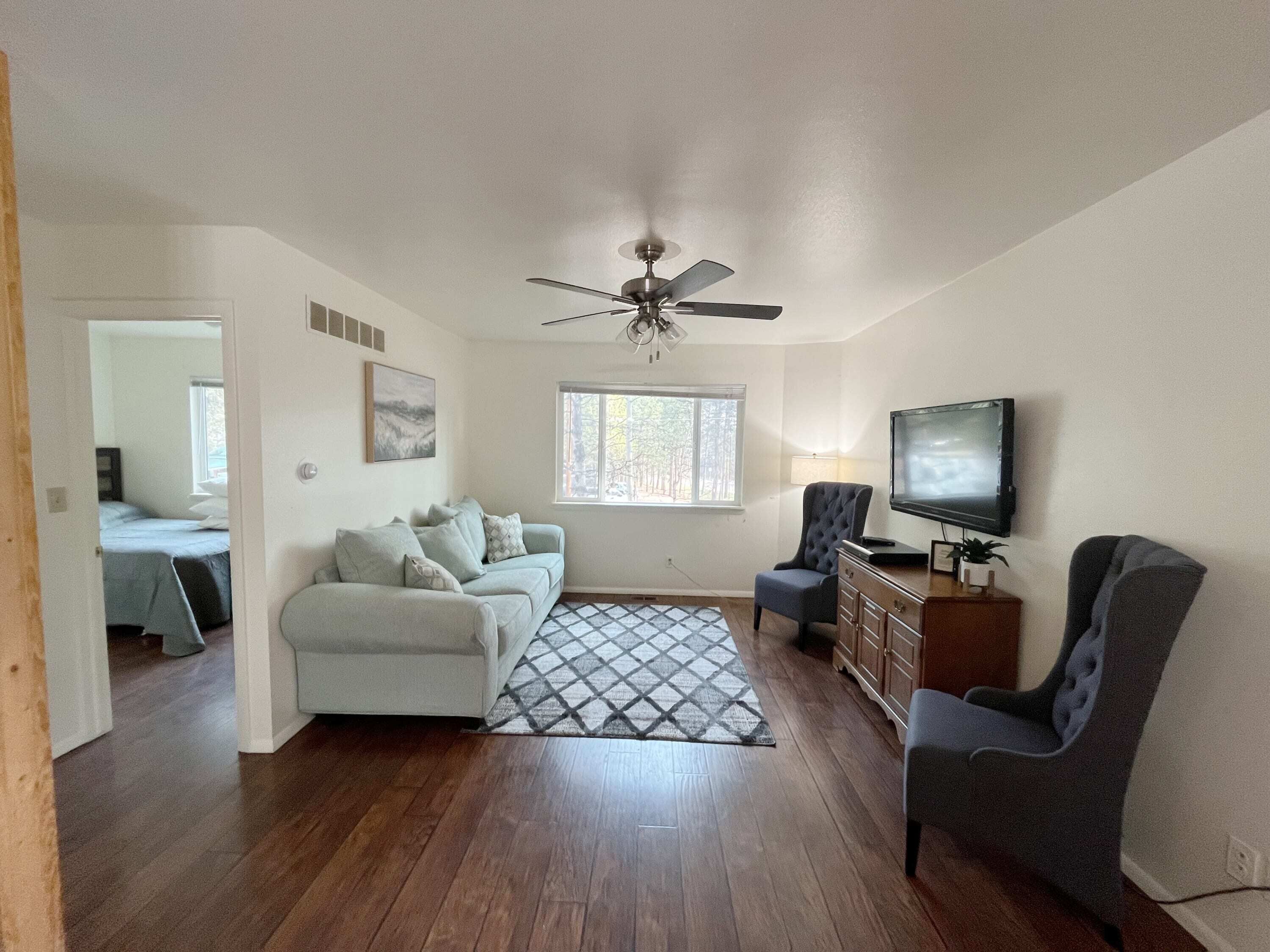 Two Bedroom Cabin Suite Bed & Breakfast - Woodland Park, CO