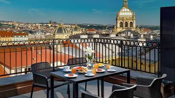 Penthouse Exclusiva, 2 quartos, terraço | Terraço/pátio interior