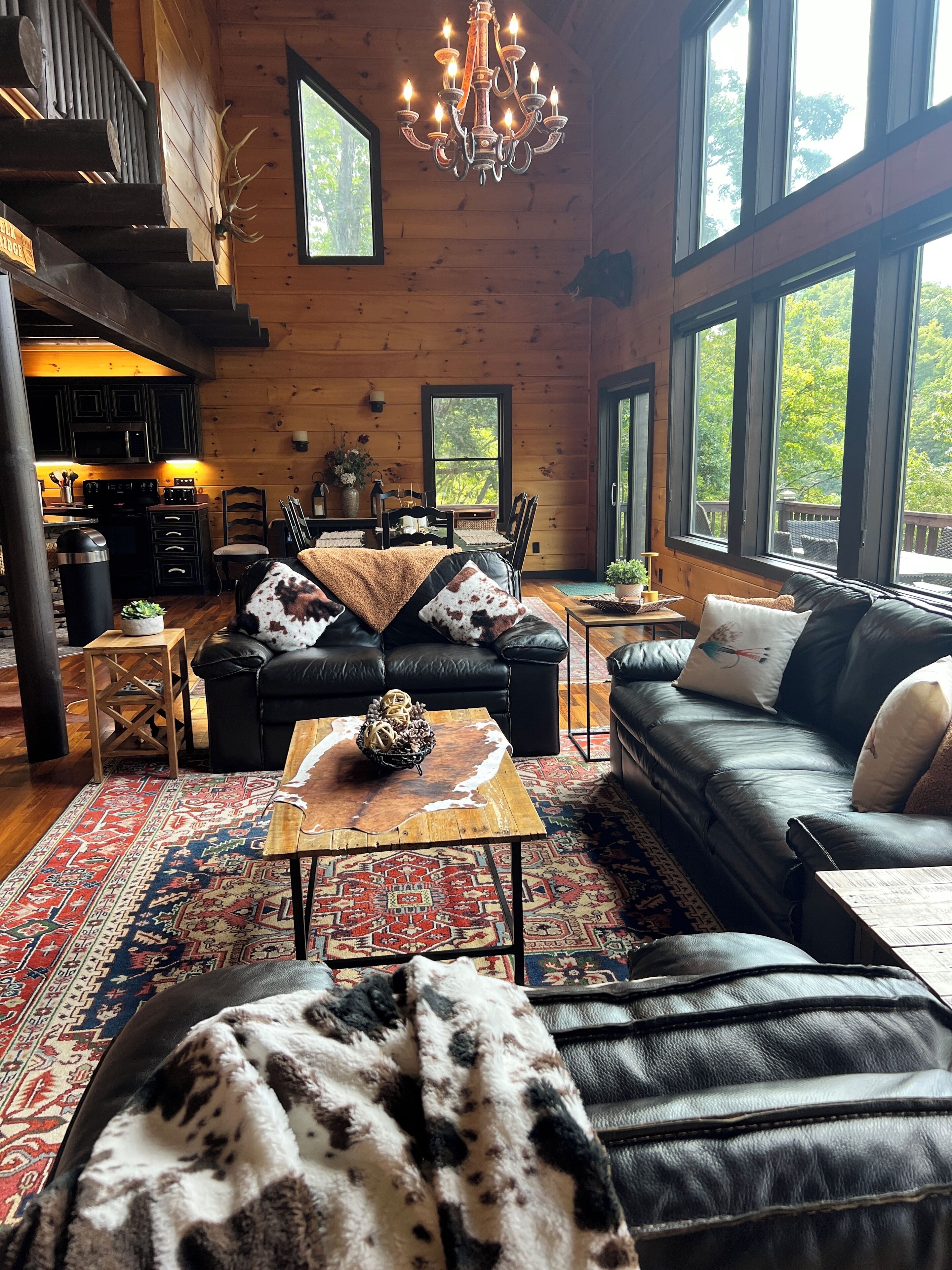 Elk River Cabin Watauga Lake Hot Tub 3 Stories 3 Bedrooms Mountain Views Hiking - Wilbur Lake, TN