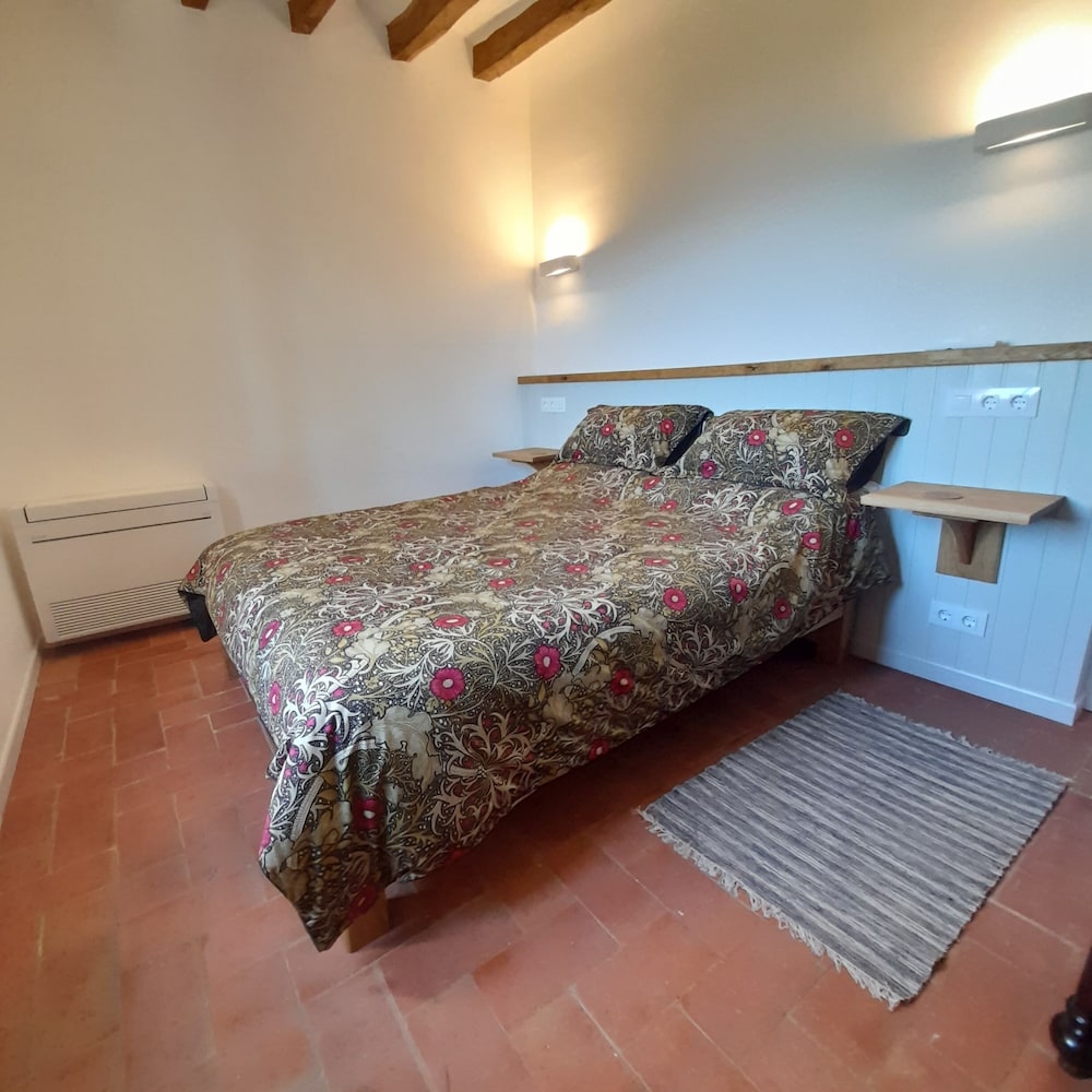 Rural Tranquila, Encanto De Cataluña, Vistas A La Piscina Cerca De Servicios - Olot